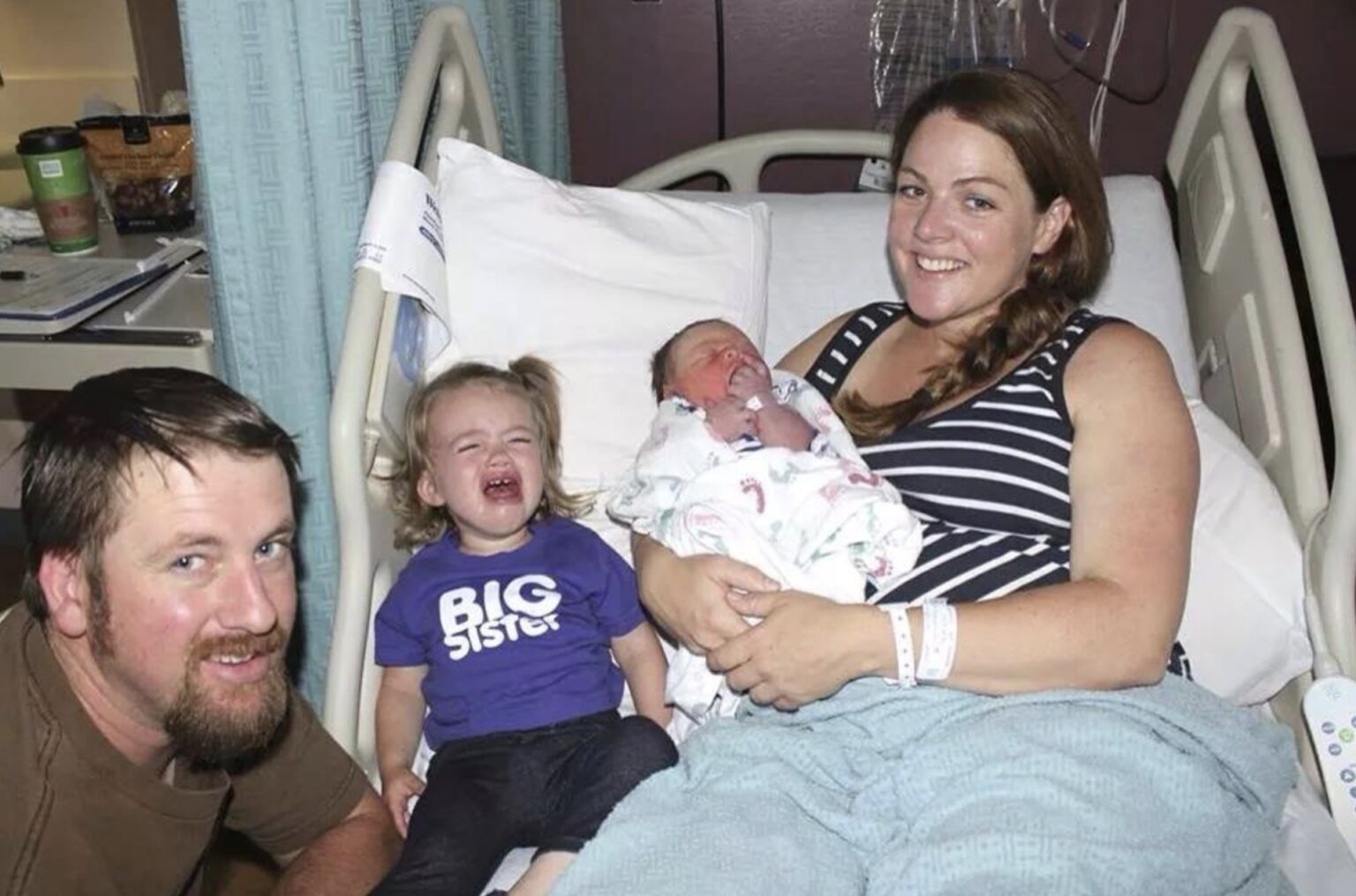 Funny Baby Pictures & Photos | Awkward Baby Photos