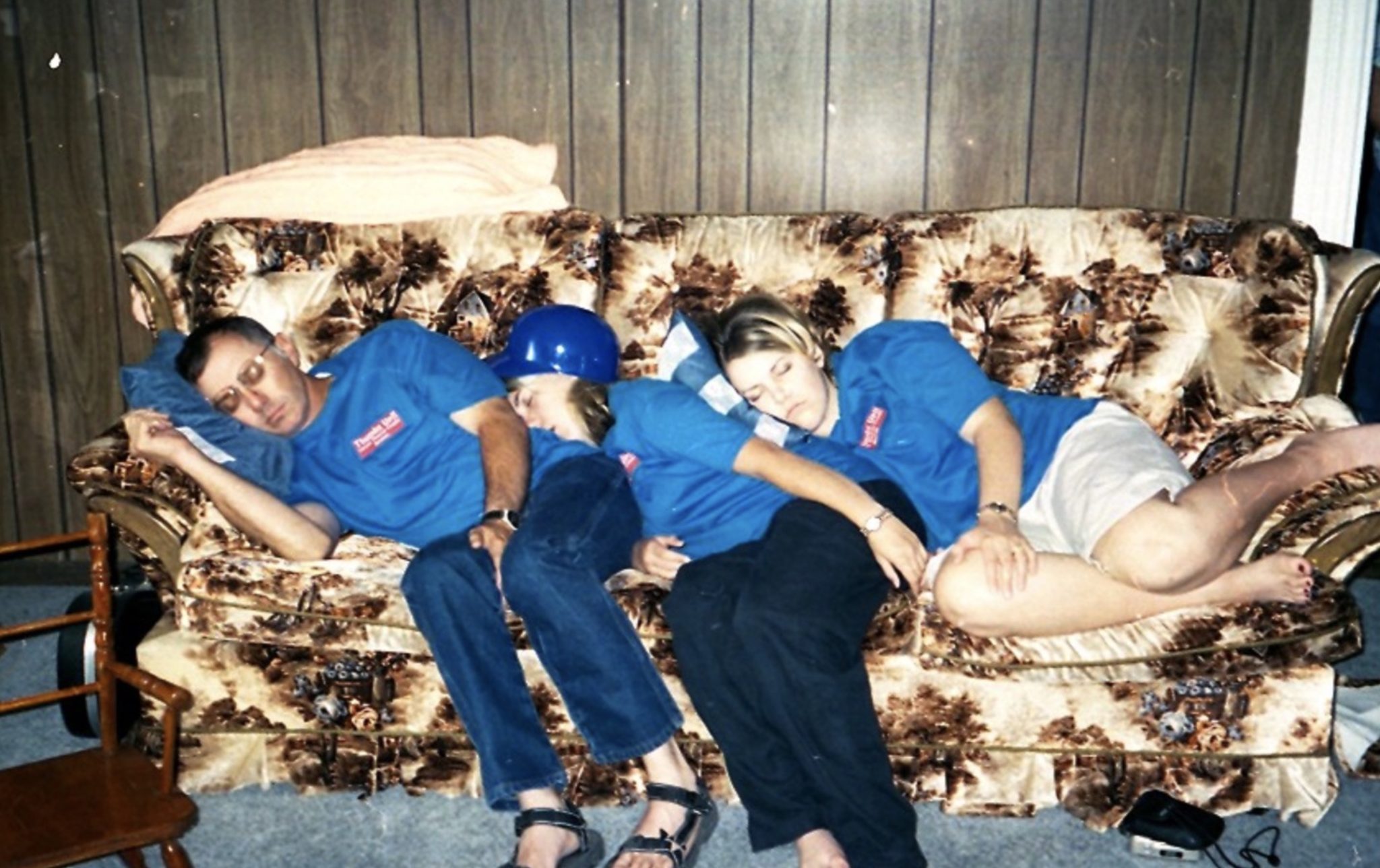 AwkwardFamilyPhotos.com - Page 9 of 884 - Spreading the Awkwardness