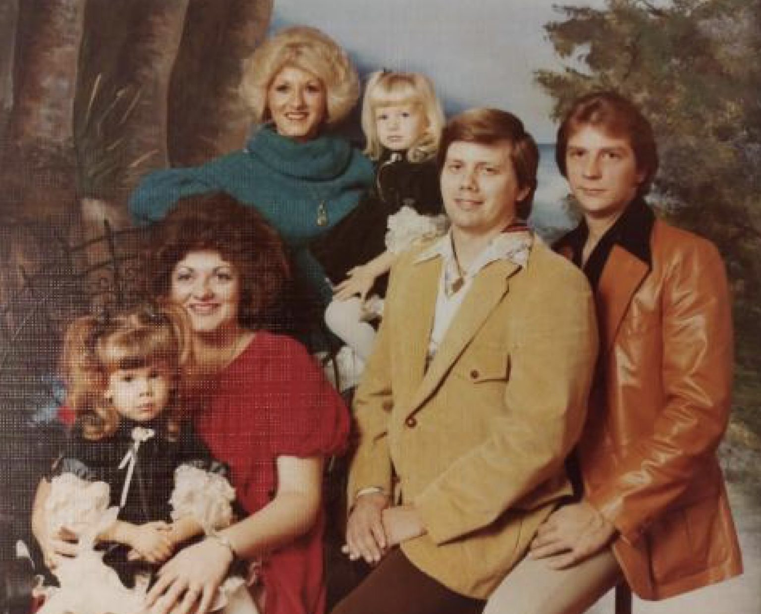 Funny Family Portraits | Awkward & Bad Family Portraits
