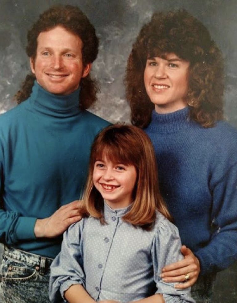 Funny Family Portraits | Awkward & Bad Family Portraits