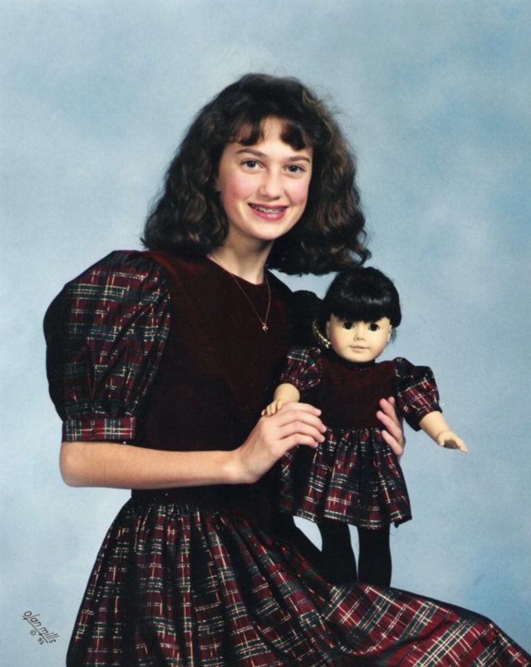 dolls Archives - AwkwardFamilyPhotos.com