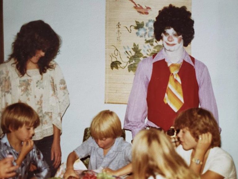 Funny Birthday Pictures | Awkward Birthday Photos