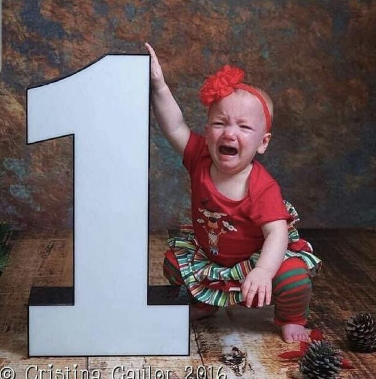 Funny Birthday Pictures | Awkward Birthday Photos