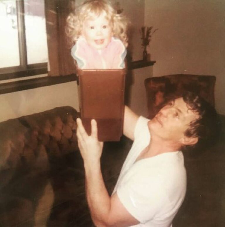 Funny Baby Pictures & Photos | Awkward Baby Photos