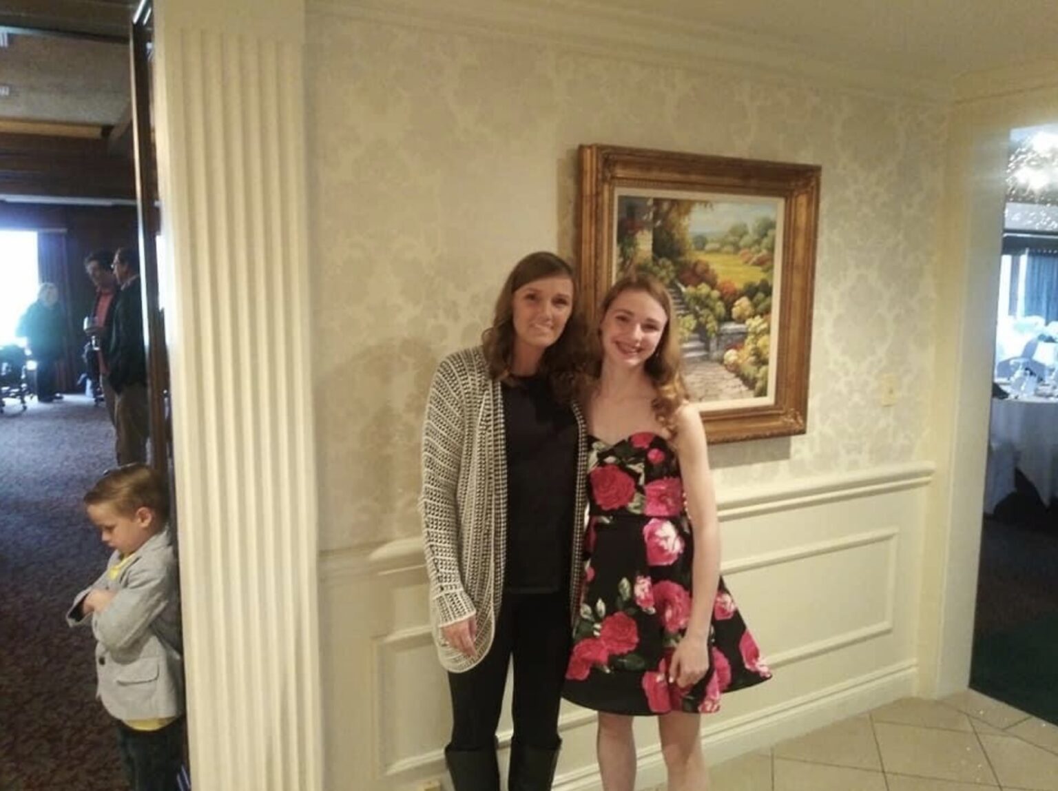 Funny Prom Pictures | Awkward and Bad Prom Photos