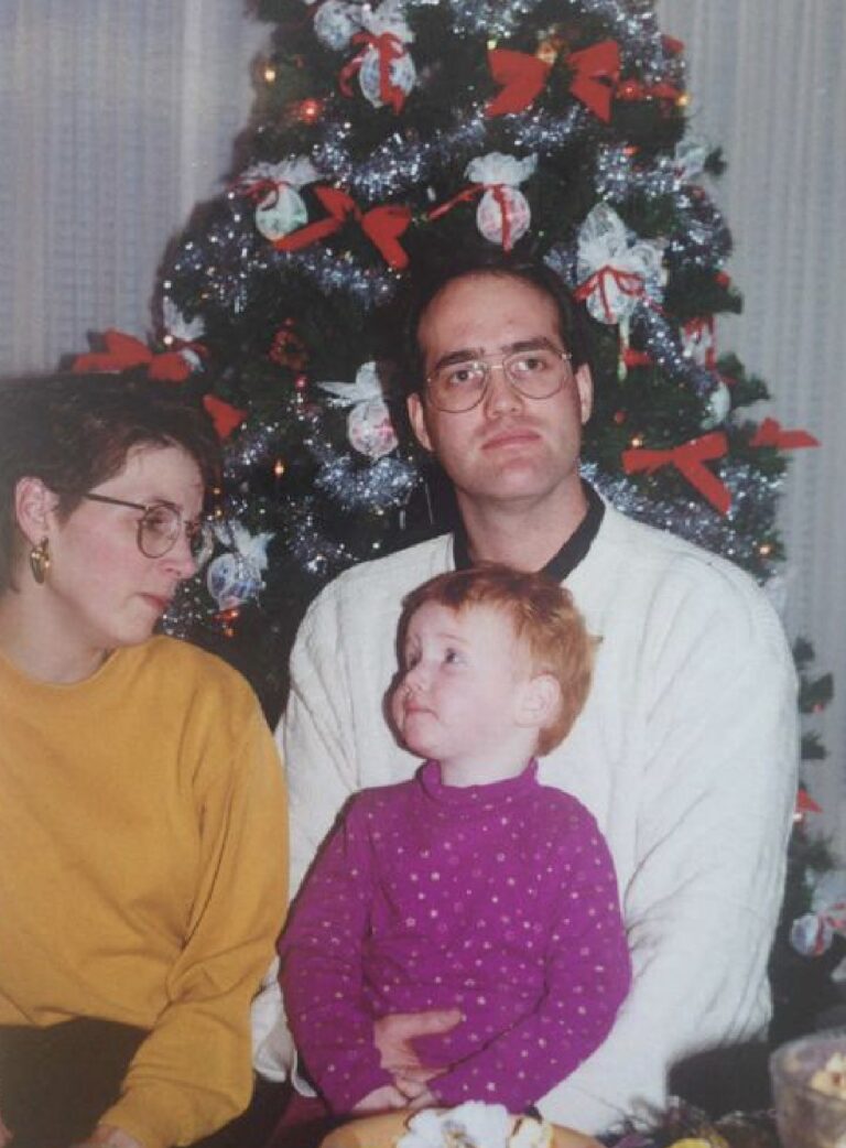 Funny Christmas Pictures | Awkward Christmas and Xmas Photos