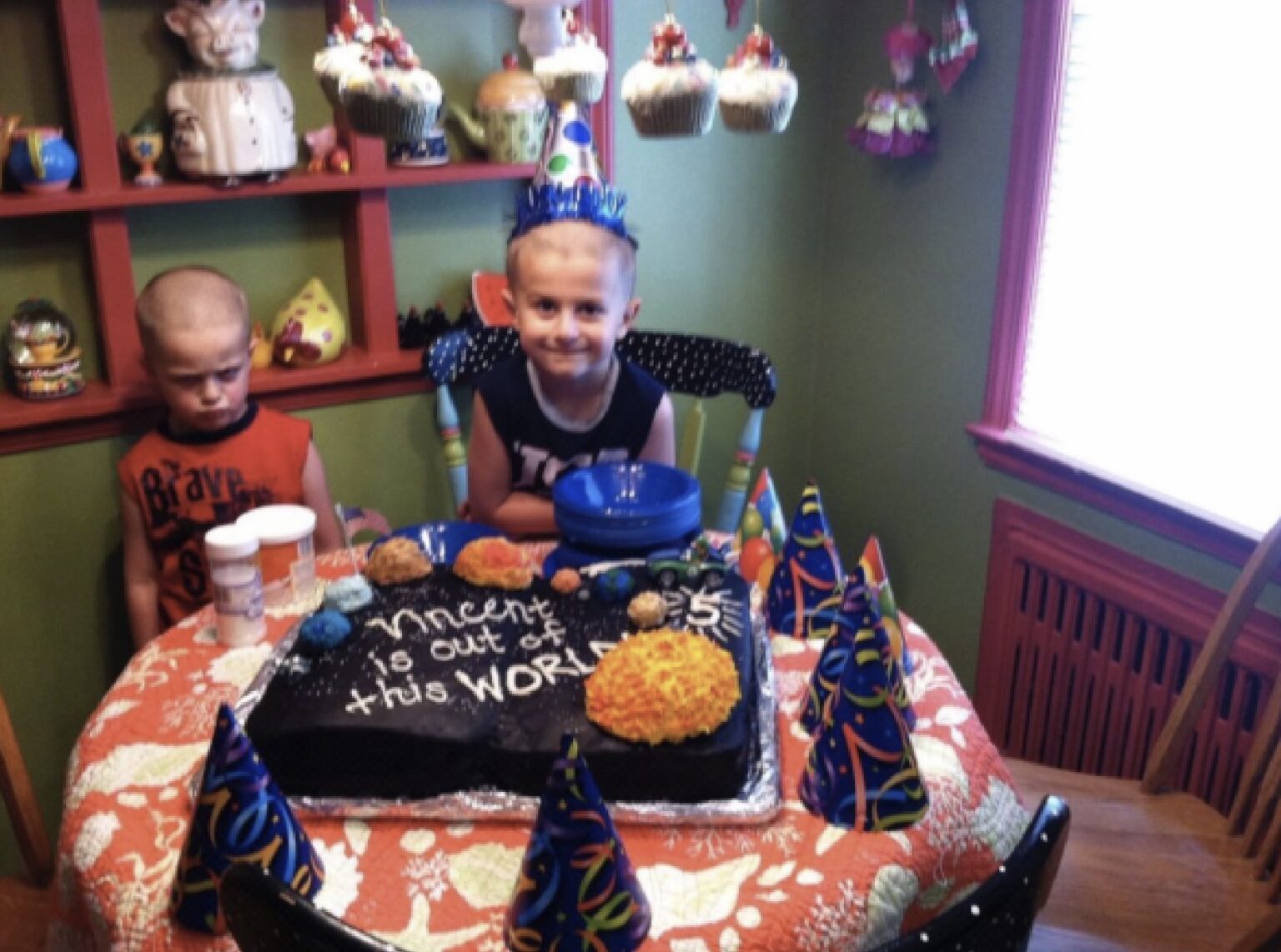 Funny Birthday Pictures | Awkward Birthday Photos