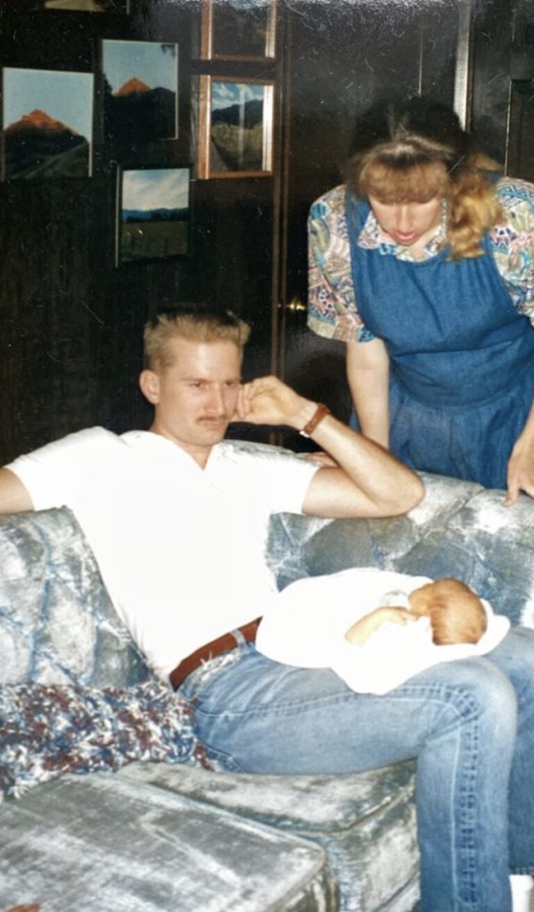 Funny Baby Pictures & Photos | Awkward Baby Photos