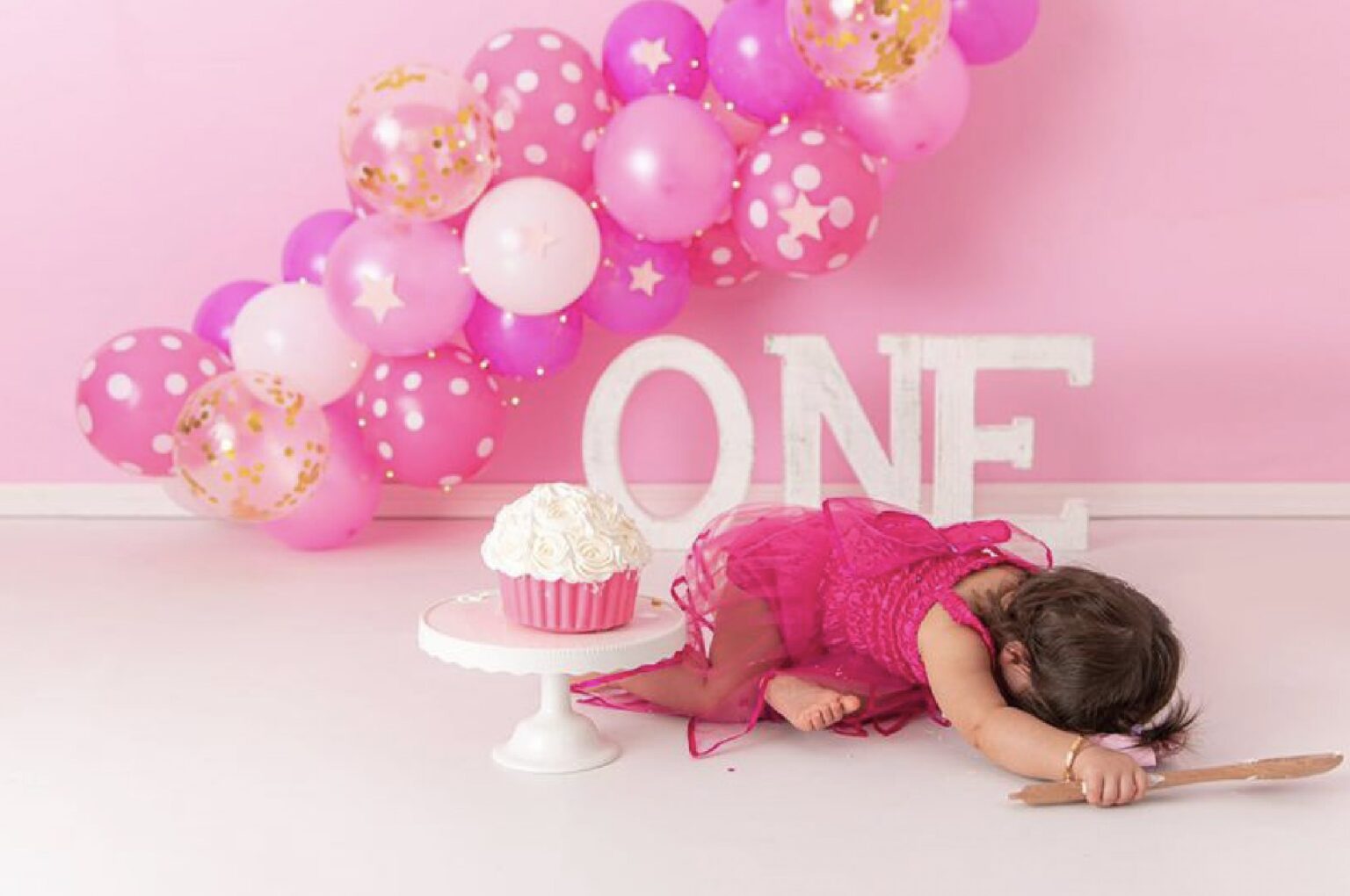 Funny Birthday Pictures | Awkward Birthday Photos