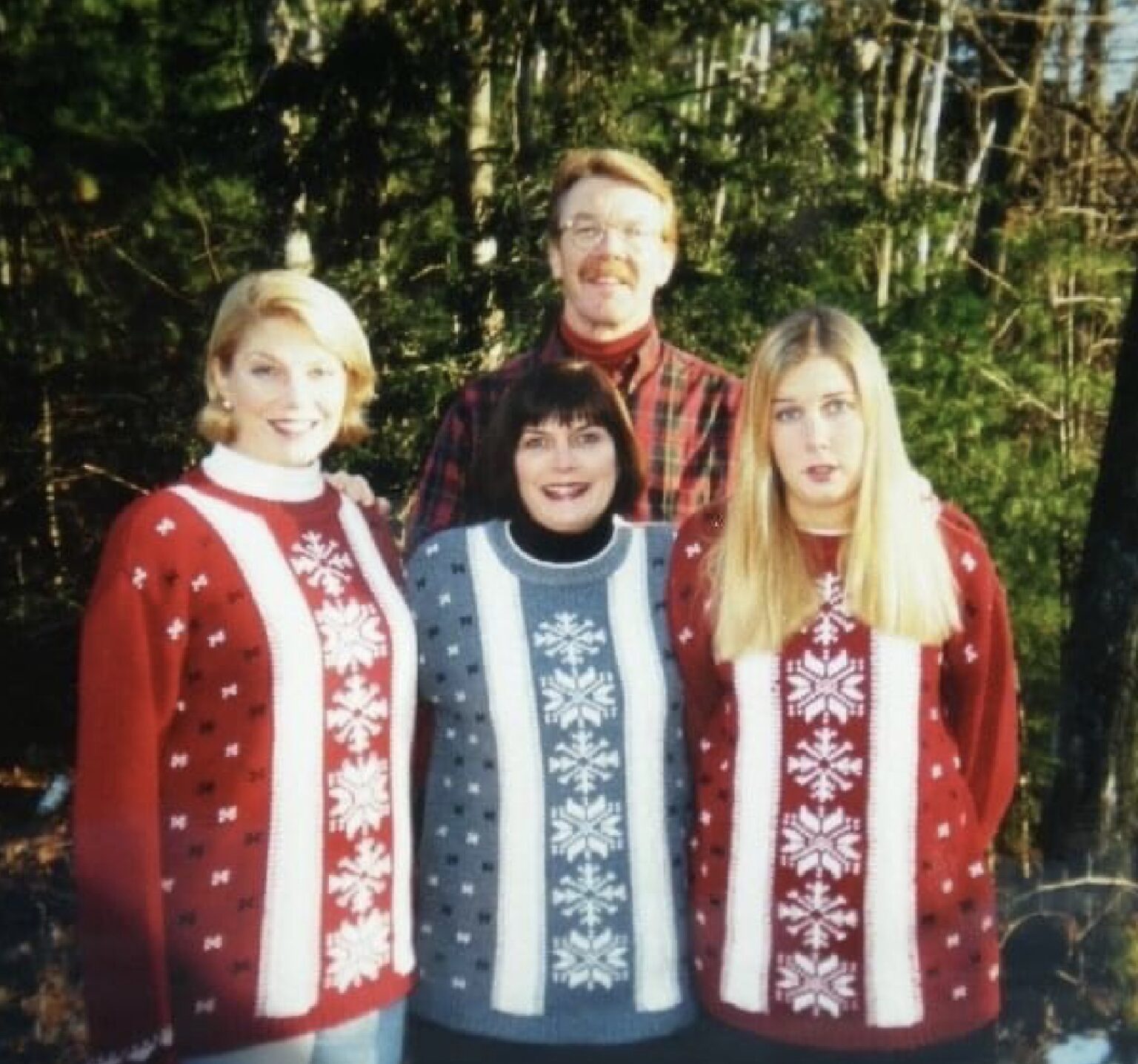 Funny Christmas Pictures | Awkward Christmas and Xmas Photos