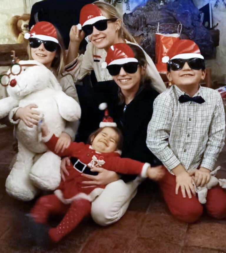 Funny Christmas Pictures | Awkward Christmas and Xmas Photos